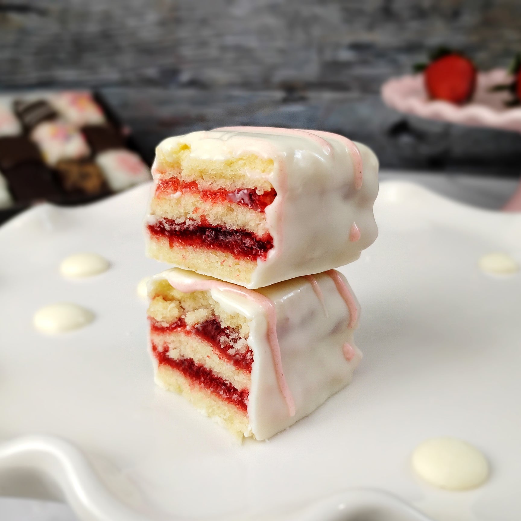 Strawberry Shortcake Bites – Nettie's Bakery